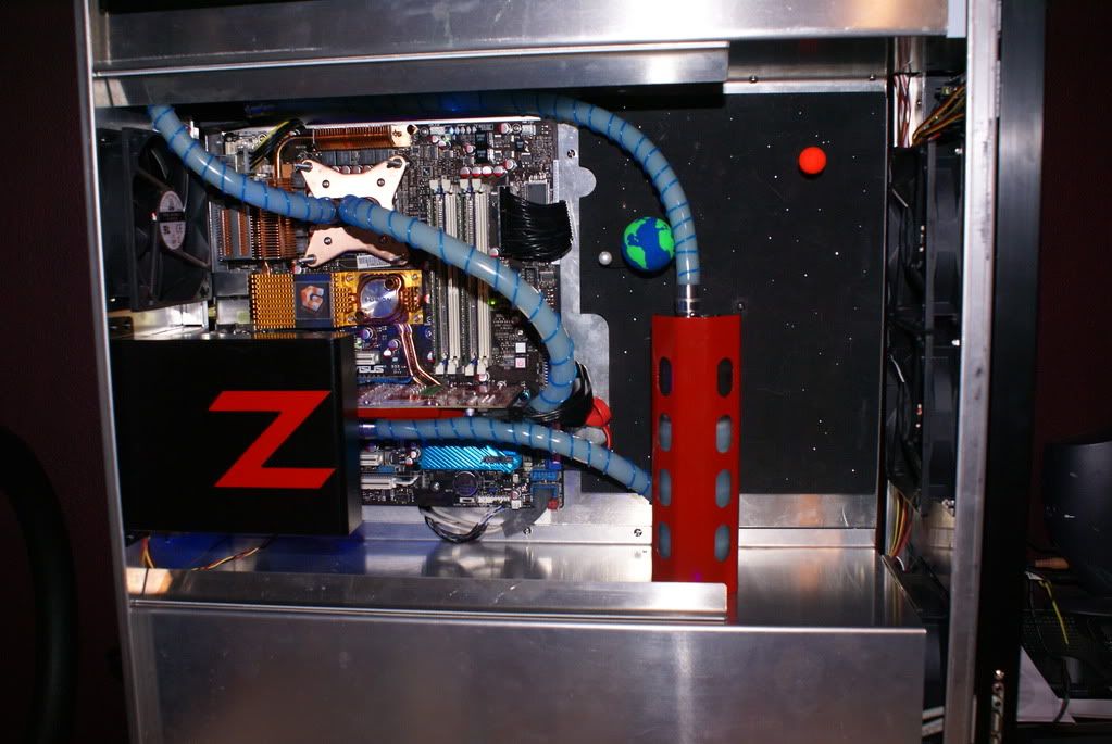 Custom IandH Rocketfish Case | Overclock.net